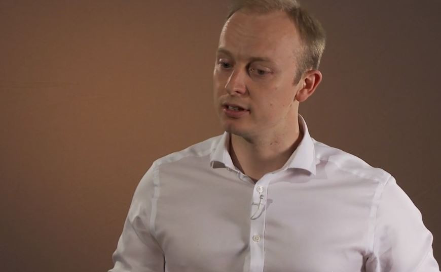 KV Kompany: hoe Kortrijk mee gestuurd wordt door een lange arm uit ...