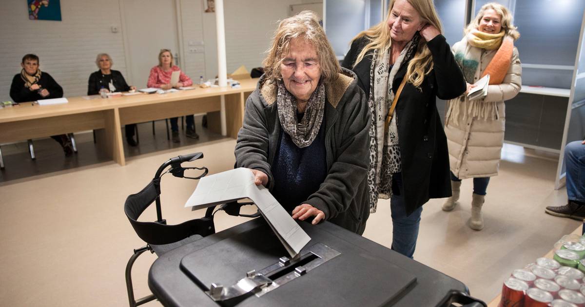 Voorne aan Zee ging vandaag naar de stembus, maar de opkomst viel zwaar ...