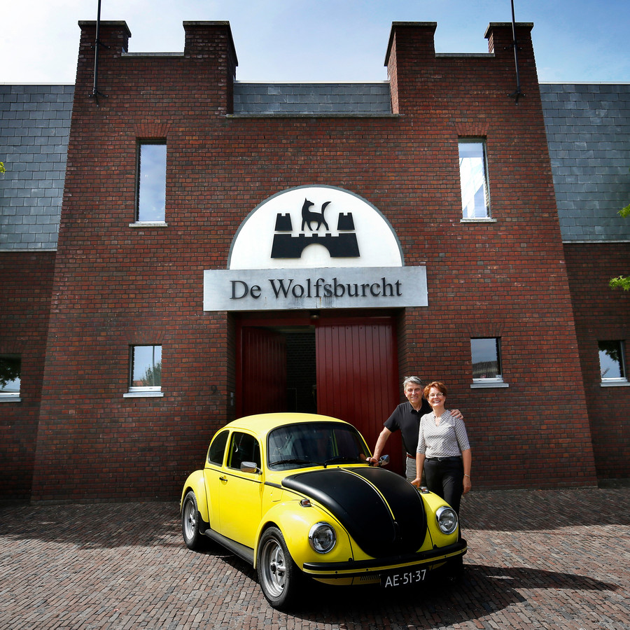 Uit de hand gelopen Kever-liefde? André (60) en zijn vrouw hebben ...