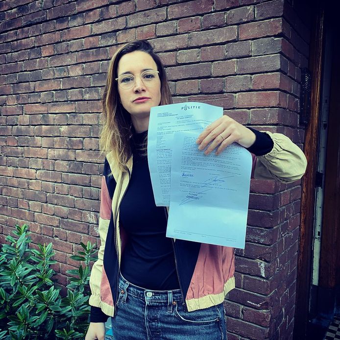 Cabaretier Yora Rienstra doet aangifte tegen minister Slob: 'Ik ben ...