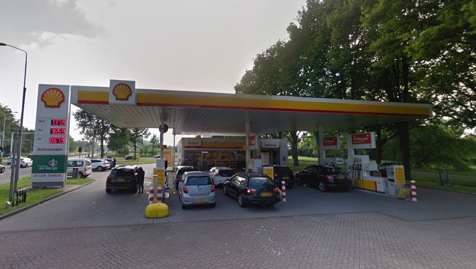 Het stroomnet zit vol, Shellstation in Acht komt niet terug | Eindhoven ...