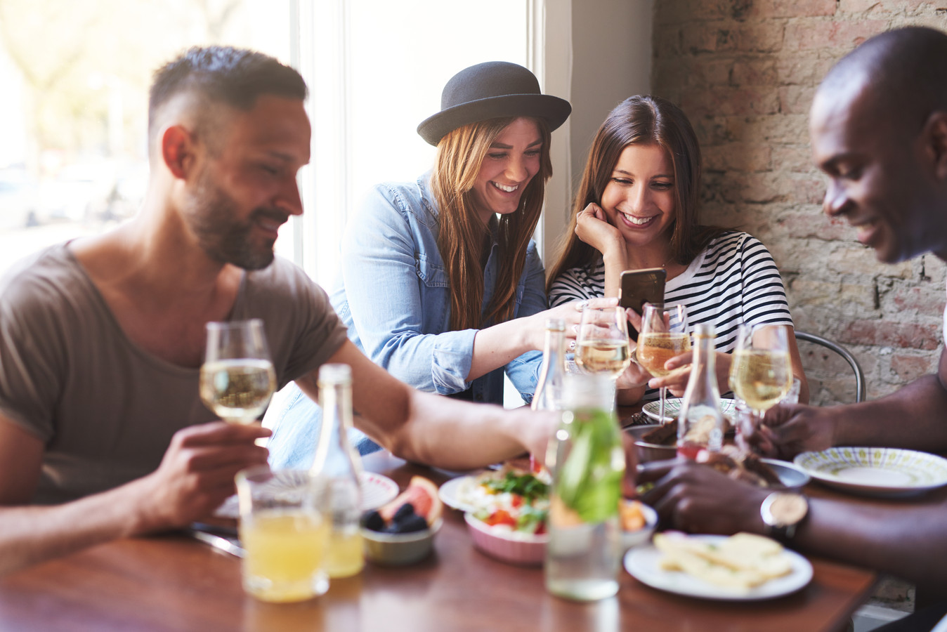 Waar onze obsessie met eten vandaan komt | Foto | AD.nl