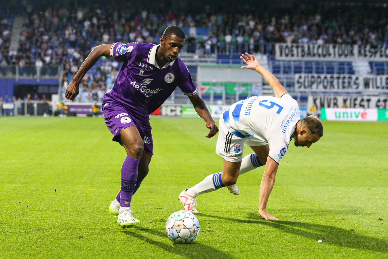 Van interlands op tropische eilanden tot Het Kasteel: het verhaal van ...