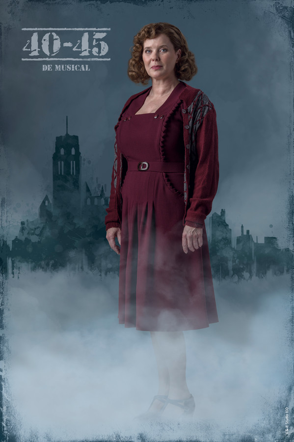 Babette van Veen, ex van Koen Wauters, maakt na 14 jaar comeback in Nederlandse versie van ‘40 ...