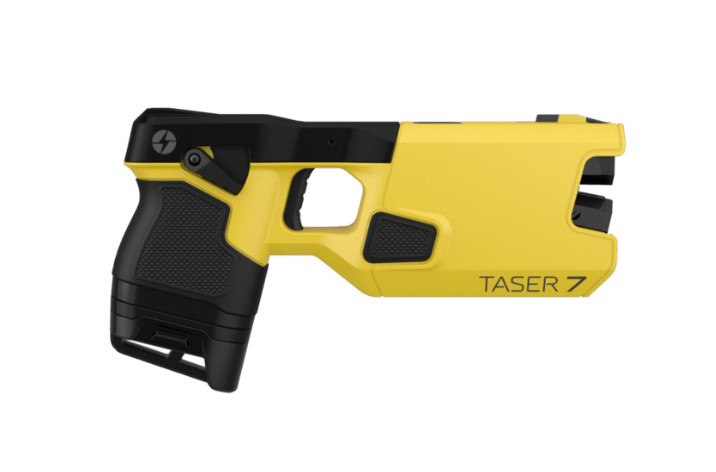 Gentse politie mag voortaan stroomstootwapen gebruiken: stad heeft ...