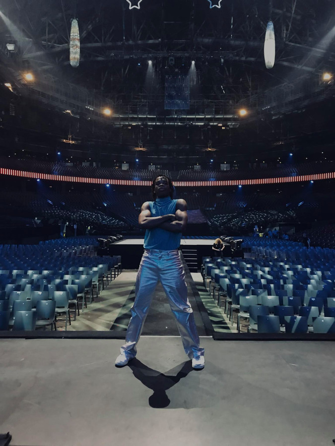 Amper 18, maar Dré danst de sterren van het dak met Camille in het ...