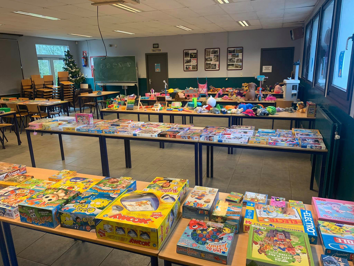 Leerlingen basisschool Molenveld organiseren eerste ‘Warme ... Leerlingen basisschool Molenveld organiseren eerste ‘Warme ...