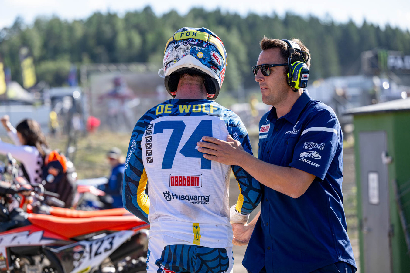 Het succesrecept van motorcrosskampioen in spe Kay de Wolf: berg talent ...