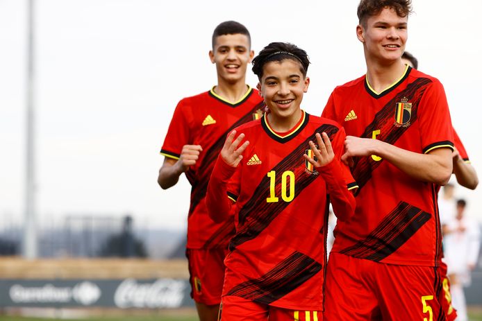 Scouten bij Belgisch toptalent Bounida (15), straks Ajacied: “Rayane ...