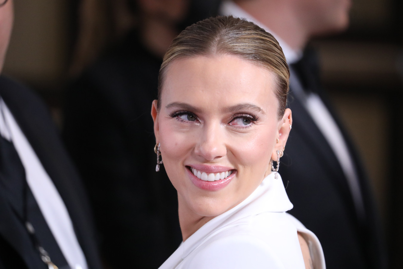 Scarlett Johansson voelde zich geseksualiseerd in begin carrière | Foto | AD.nl