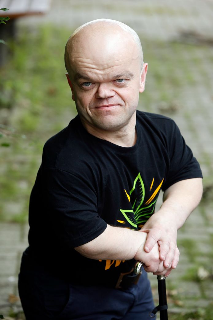 Chris Willemsen breekt een lans voor cannabisolie: “Dankzij dat middel ... Chris Willemsen breekt een lans voor cannabisolie: “Dankzij dat middel ...