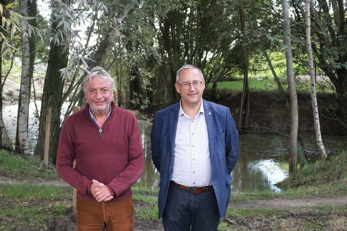 500 ton slib afgevoerd in sportpark De Pluimen | Diksmuide | hln.be