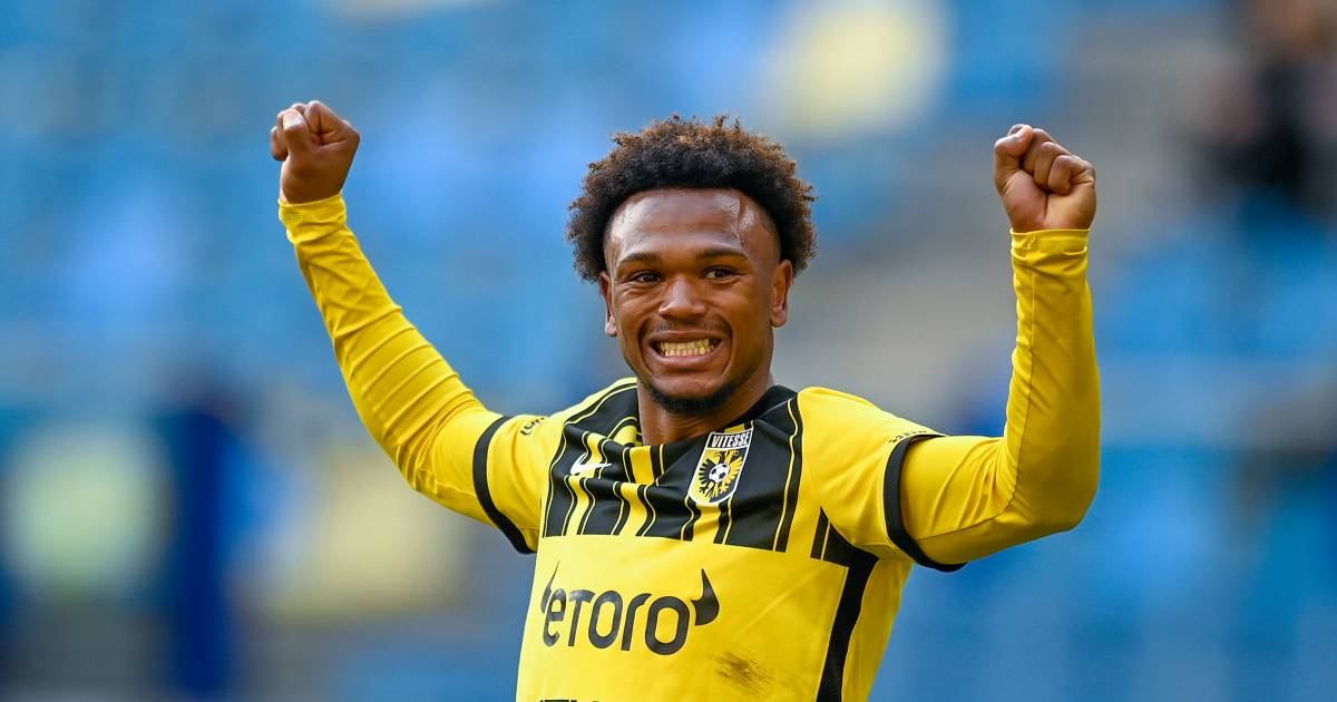 Trainer Thomas Letsch blij voor Loïs Openda met plek in nationale team ...