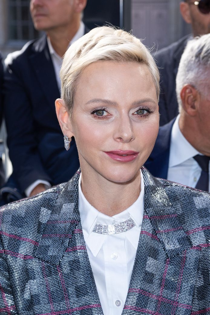 Charlène de Monaco publie une photo inédite de ses jumeaux | Monarchies ...