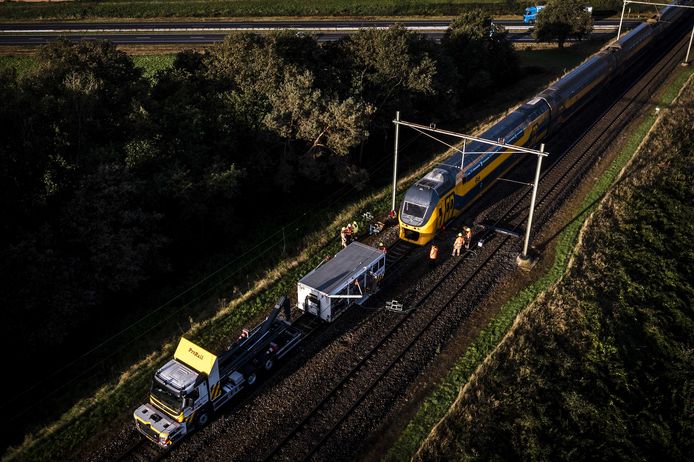 ProRail: Ontsporing bij Weert kwam door aanrijding met spoorstaaf ...