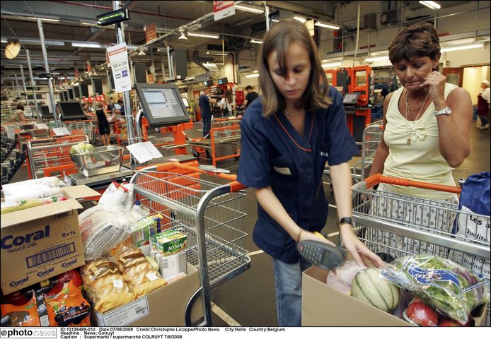 Volle winkelkar het goedkoopst bij Colruyt | Begijnendijk | hln.be