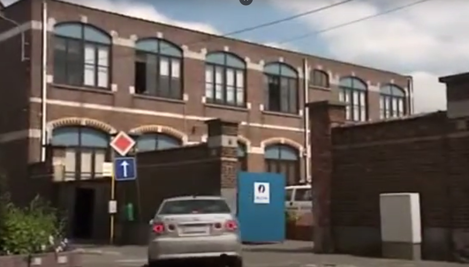 Van zijn stamcafé tot de iconische boom: commissaris Witse is terug op ...