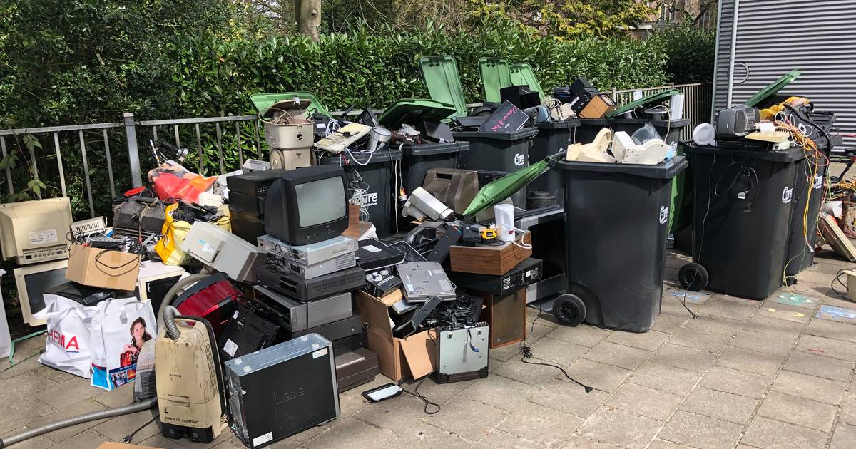 Leerlingen De Rakt beste inzamelaars elektronisch afval | Brabant ...