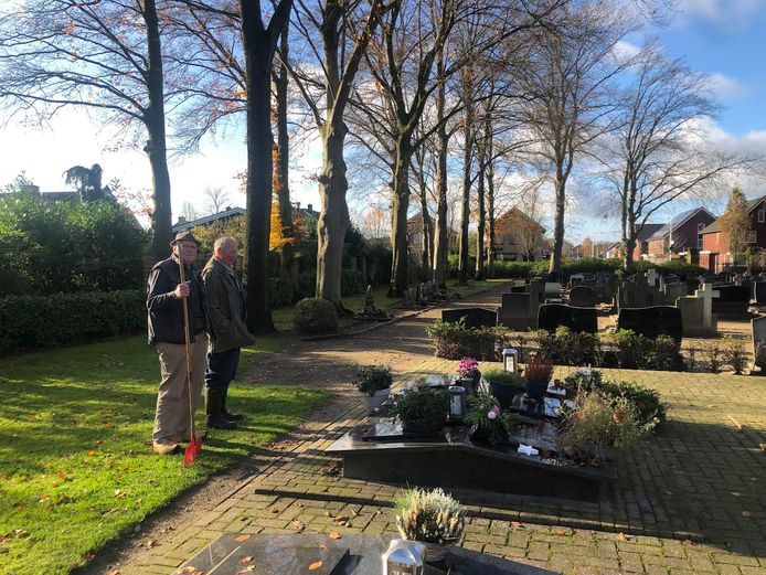 Ook op begraafplaats in Bentelo is te zien dat cultuur rond een ...