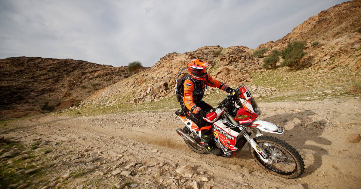 Rood lampje brengt Dakar-deelneemster Pol niet van de wijs | Regiosport ...