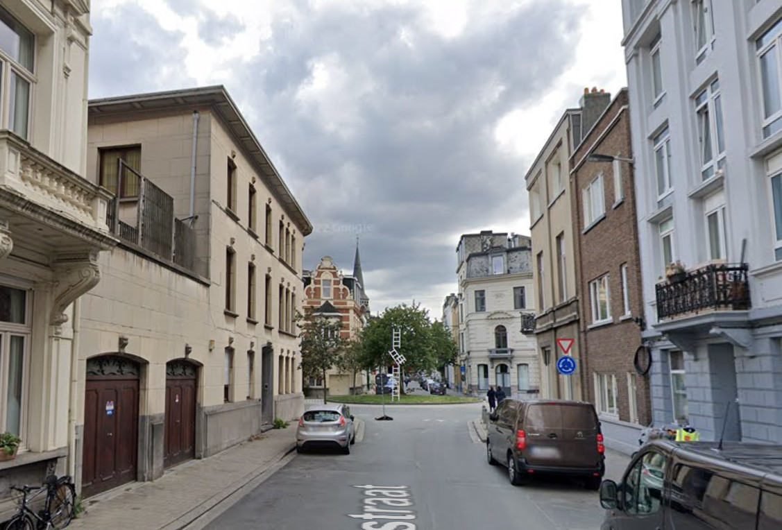Graafwerken veroorzaken stroompanne in Zurenborg | Foto | hln.be