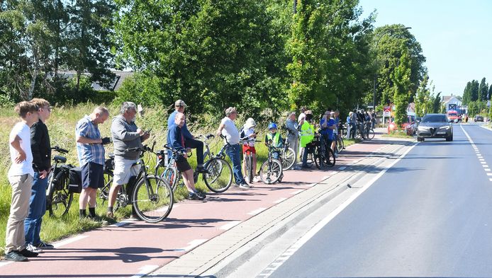 Zware brand treft productieafdeling pannenkoekenfabriek Lipcas: giftige ...