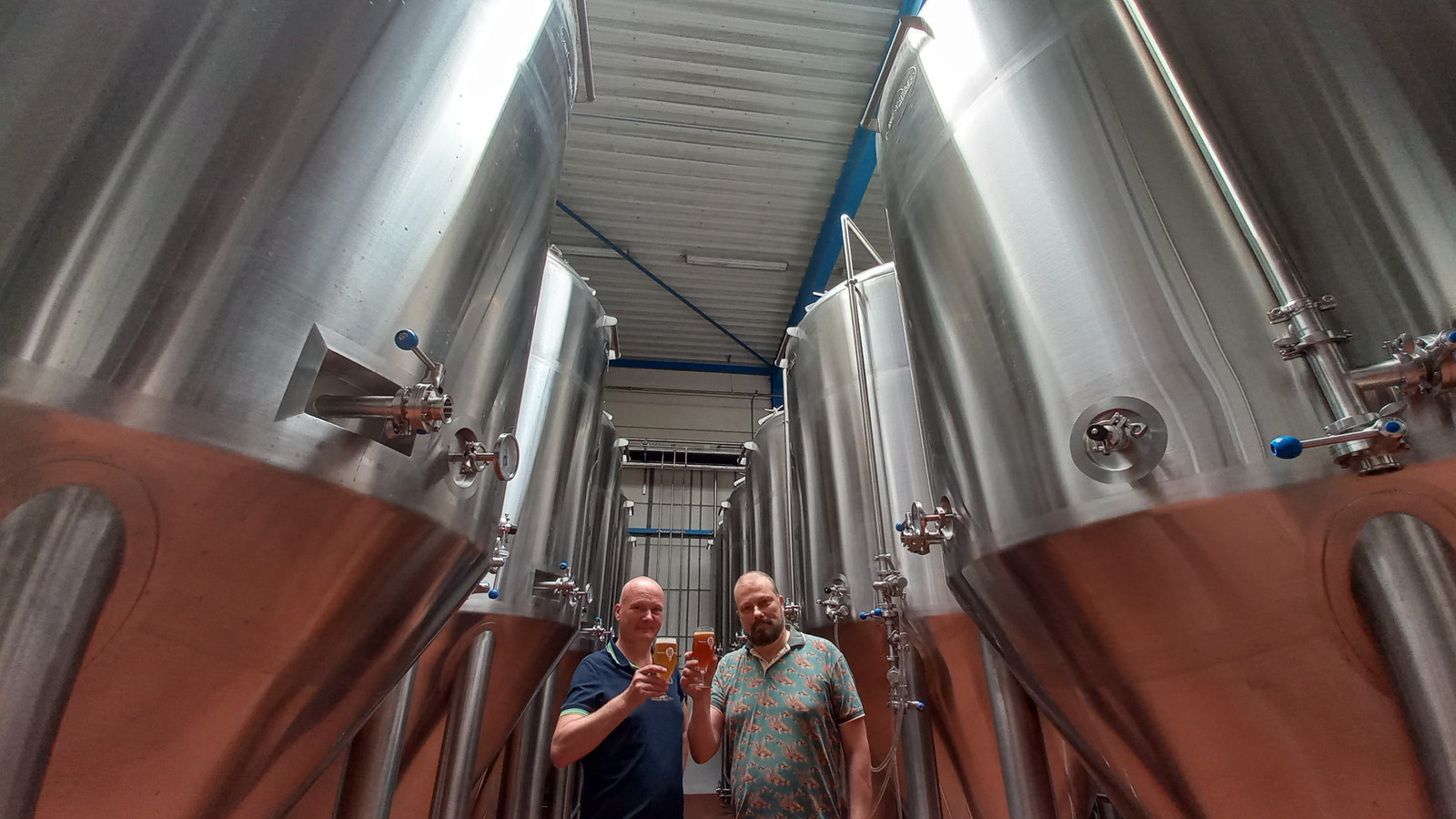 ‘Eindhoven de bierste!’ Drie brouwerijen tappen vanaf nu onder één dak ...