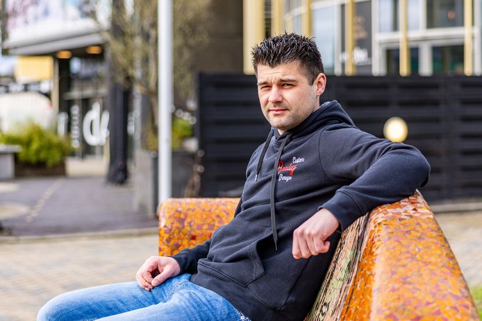 Kevin Minnee stopt noodgedwongen bij AVV Alphen: ‘Het nieuws kwam ...