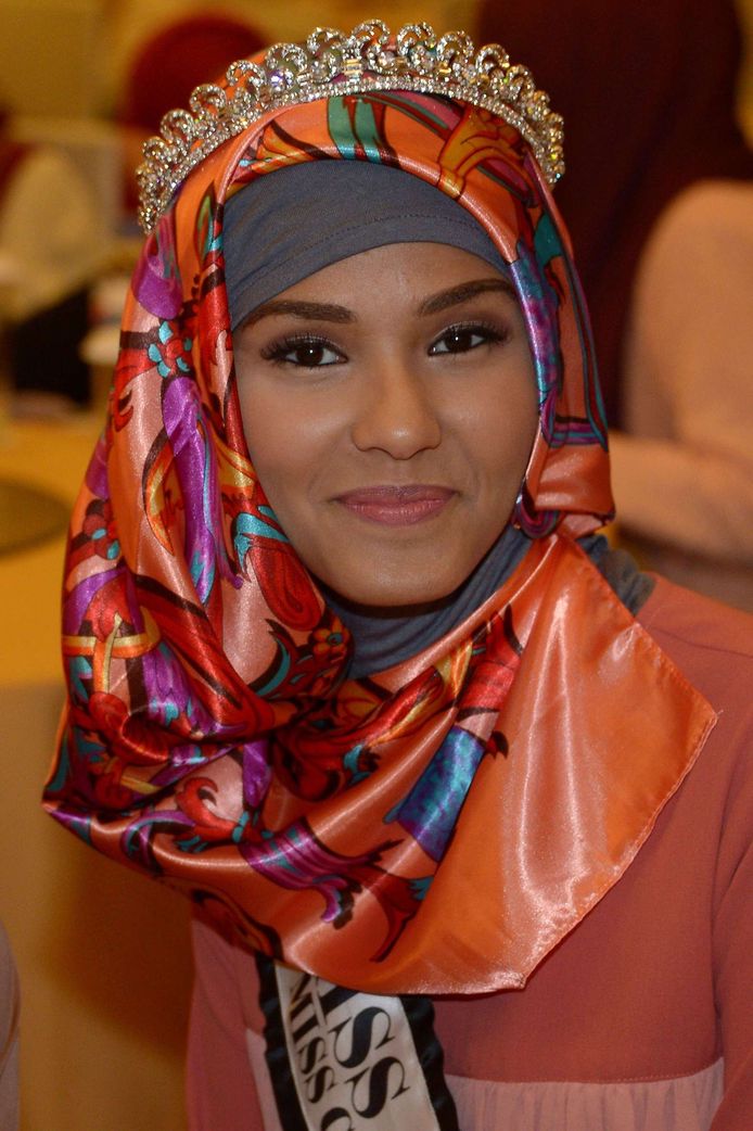 Fatma (25) is de nieuwe miss moslima | Buitenland | AD.nl