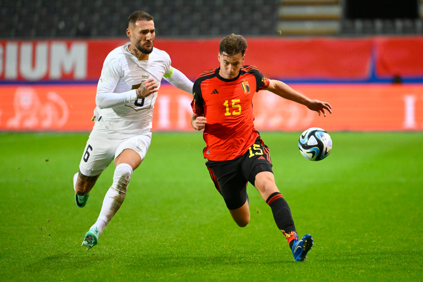 De bus van Tedesco: 17 Duivels zeker van hun plaats, maar wat met ...