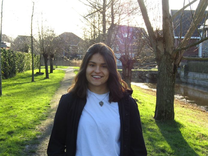 Dankzij muziek kan Sophie (19) beter haar emoties uiten: ‘Communiceren ...