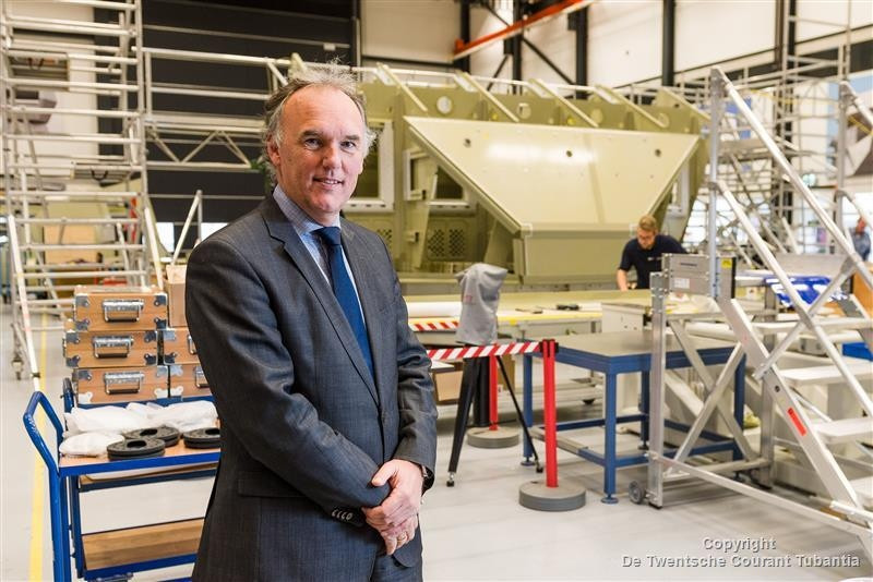 Thales heeft weer werk en haalt personeel terug | Foto | AD.nl