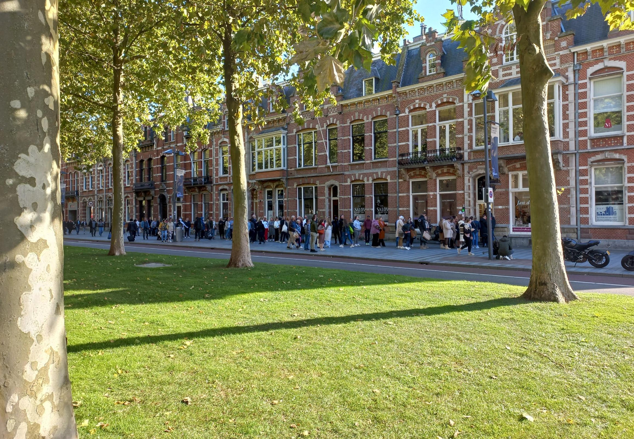 Vanuit Hedel tot aan Taiwan staan ze in de rij voor dé Bossche bol van ...