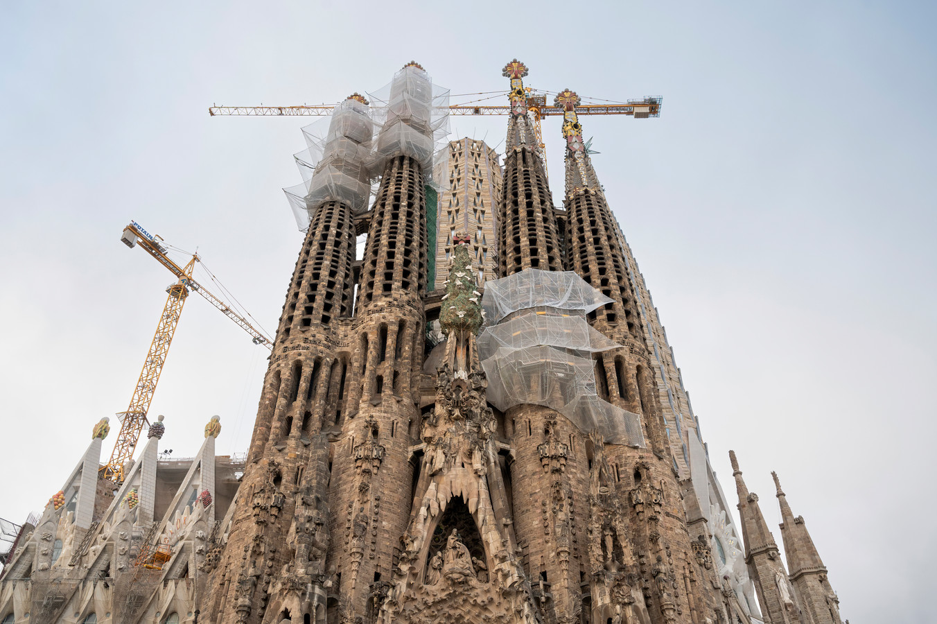 Après plus de 140 ans d'attente, la Sagrada Familia (enfin) en passe d ... Après plus de 140 ans d'attente, la Sagrada Familia (enfin) en passe d ...