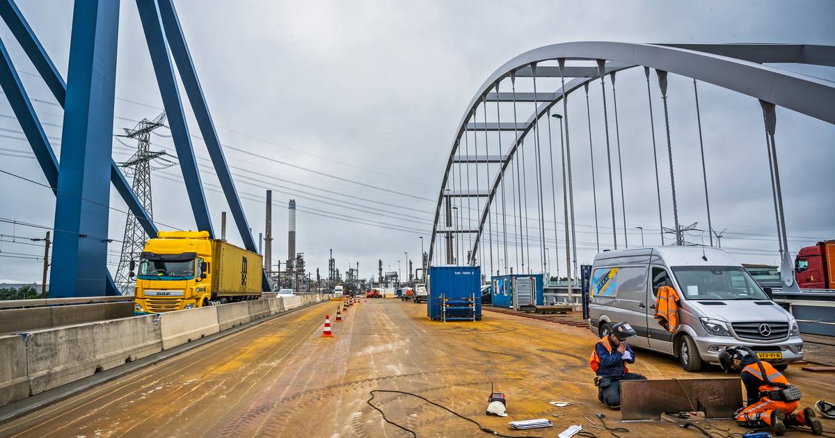 Nieuwe Suurhoffbrug komt er rond 2030: oude boogbrug wordt hergebruikt ...