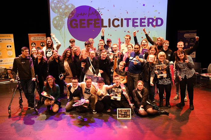 Jongeren met beperking krijgen baan met nieuw vakdiploma: ‘Broodjes ...