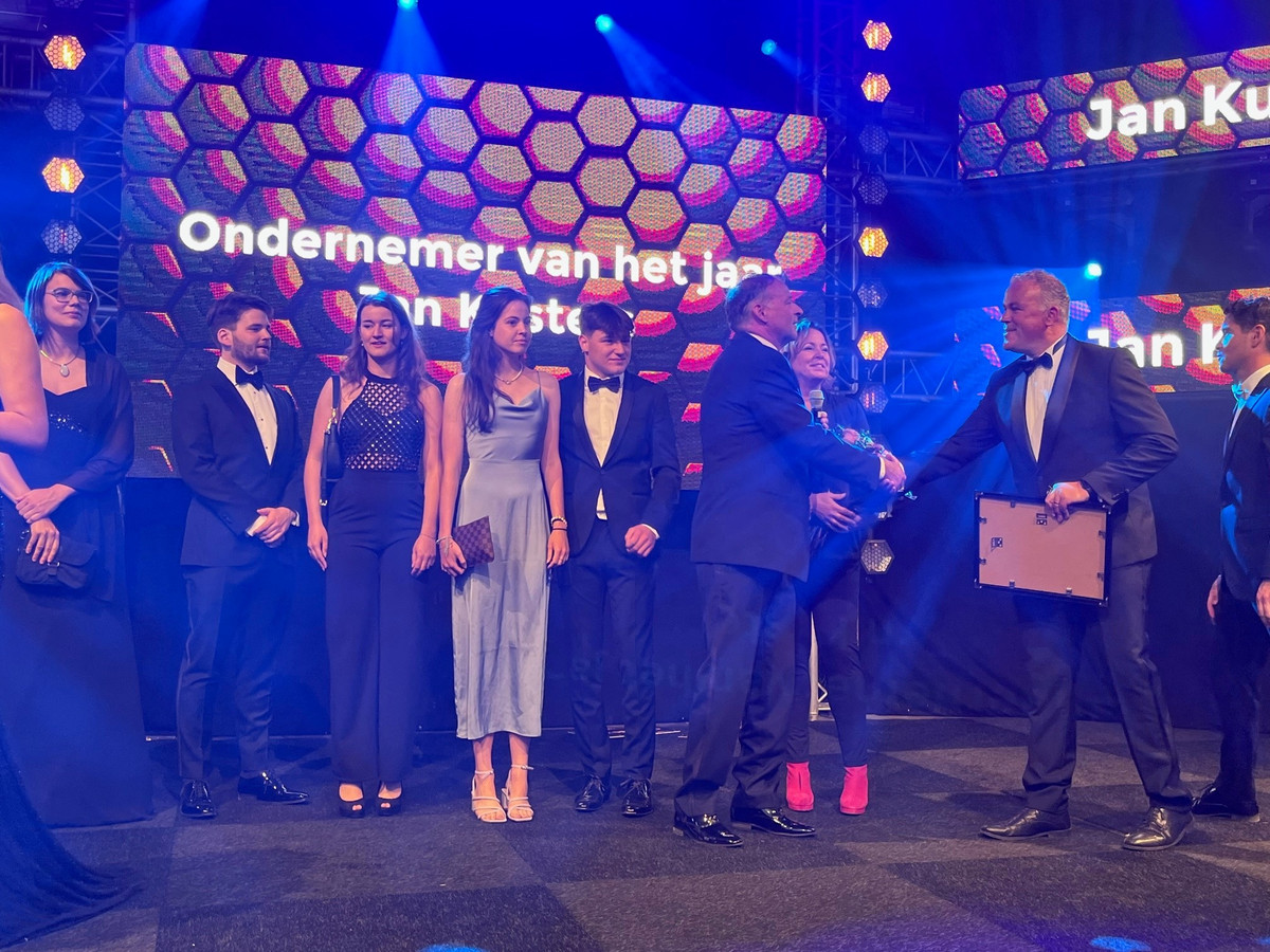 Verraste Jan Kusters Ondernemer van het Jaar bij Business Gala Oss ...
