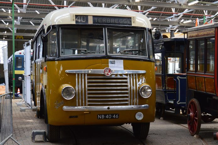 Oudste RET-bus viert 70-ste verjaardag | Rotterdam | AD.nl