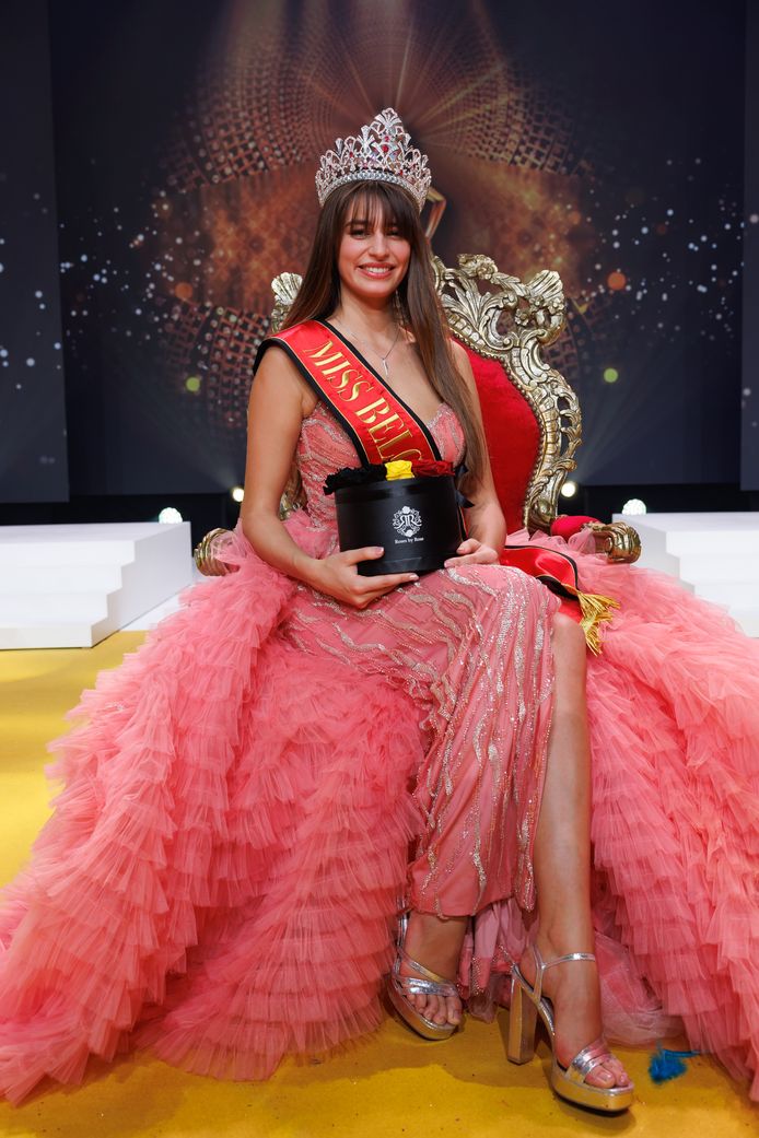 Emilie Vansteenkiste élue Miss Belgique 2023 | Miss Belgique | 7sur7.be