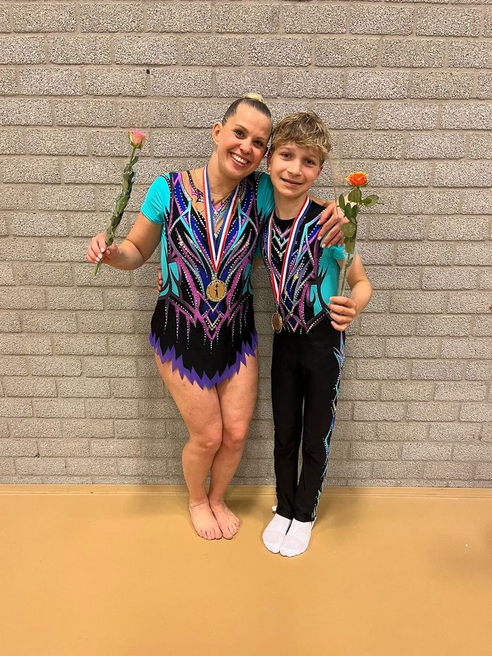 Milou Verkerke en Thijs van Welt Nederlands Kampioen acrogym | Sport in Zeeland | pzc.nl