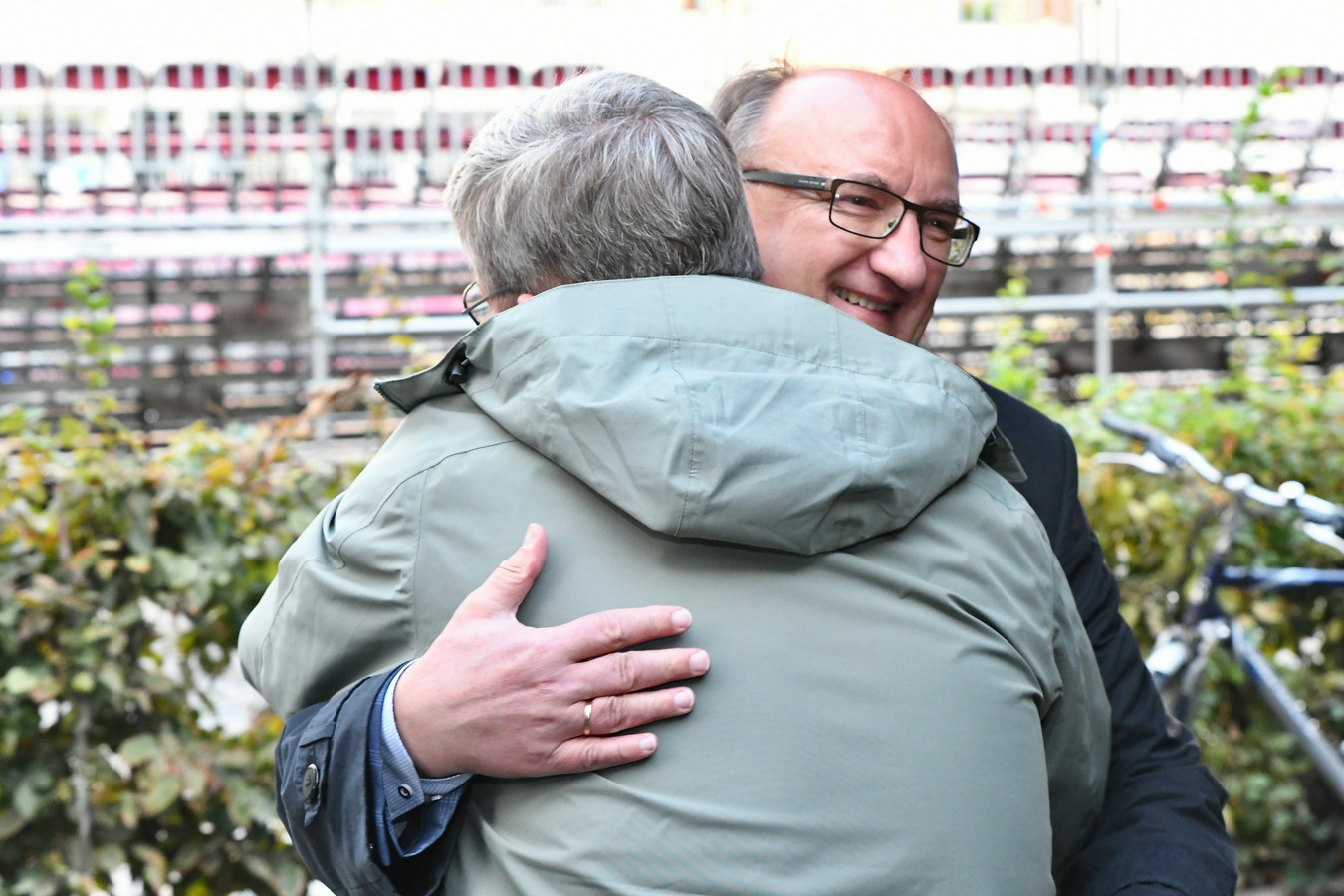 78 jaar nadat haar vader Roeselare hielp bevrijden, hielp Poolse Joanna ...