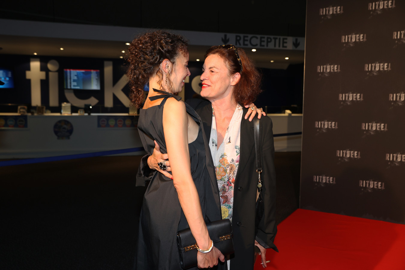 IN BEELD. Kinderen regisseur Hans Herbots stelen show op première ...