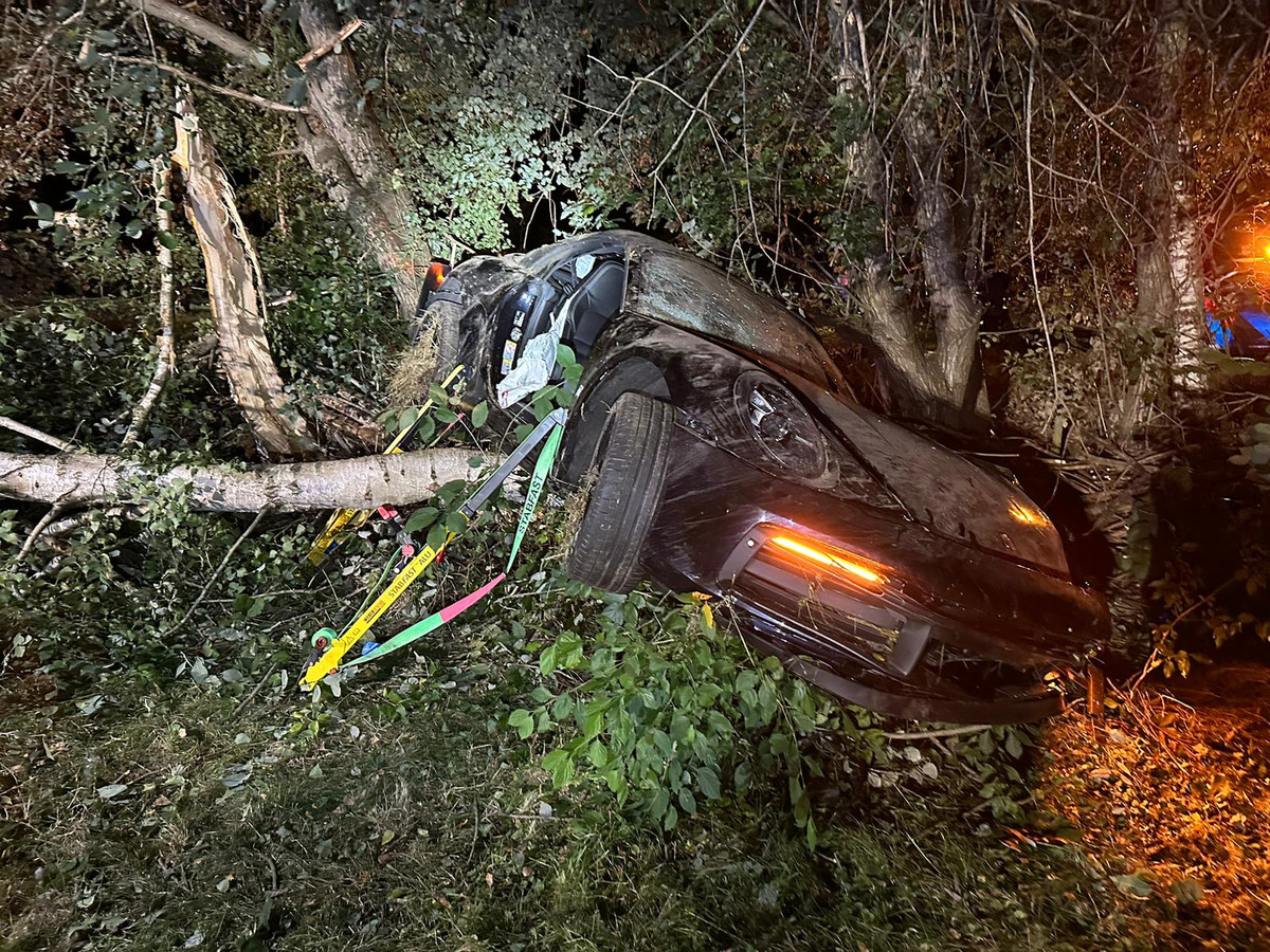 De bizarre crash van een Porsche in Twente: van racegeluid naar ...