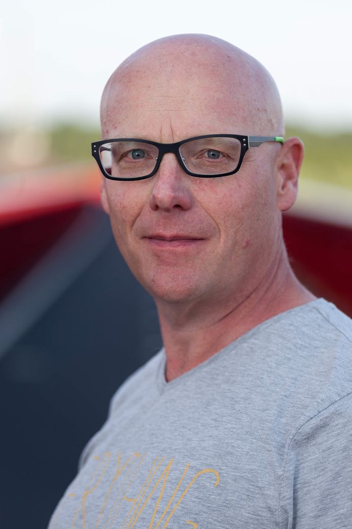 Schrijver Jan Braakman vertelt over de Tweede Wereldoorlog in Lochem en ...