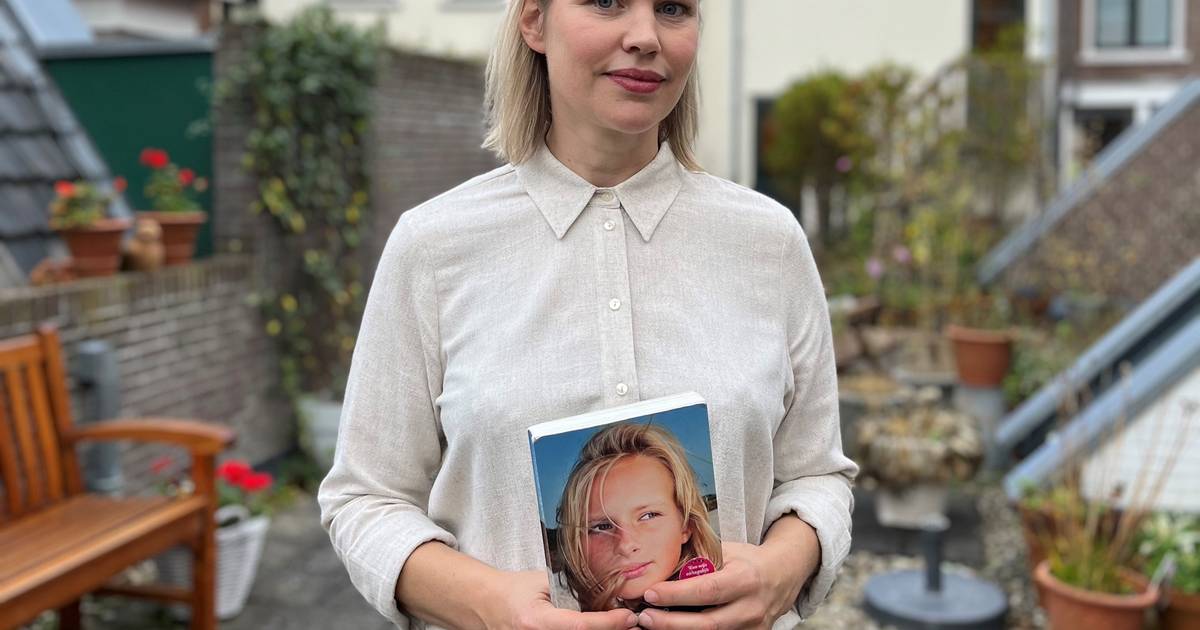 Franca Treur bezoekt bibliotheek Deventer | Deventer | AD.nl