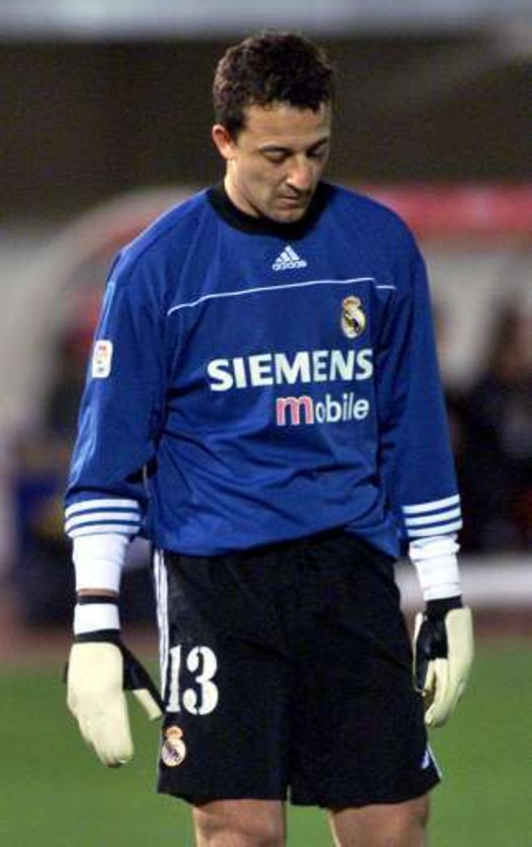 Doelman Cesar gaat voor Tottenham spelen | De Morgen