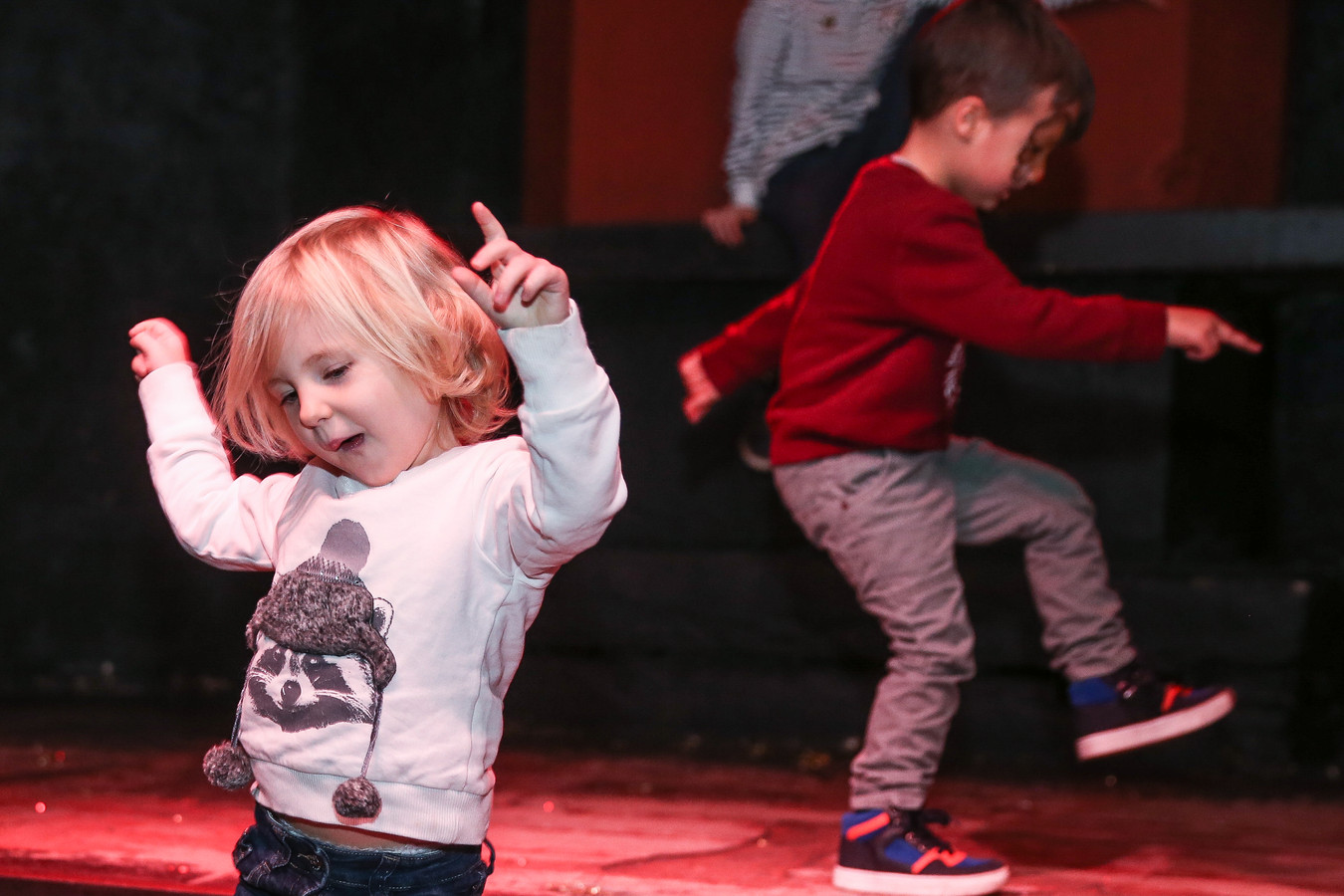 Kinderfuif in Zaal Den Donk ten voordele van Help Brandwonden Kids ...