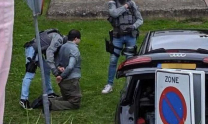 Le suspect de la fusillade de Rotterdam reste en détention | Monde ...