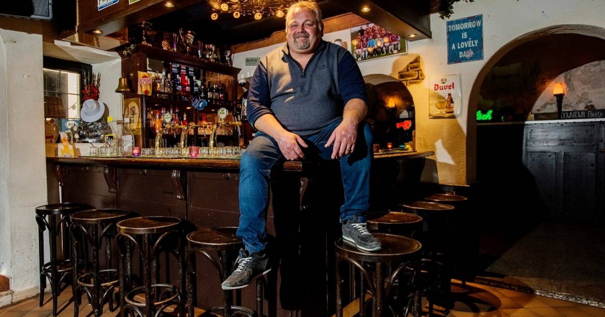 Martin van Rooij uit Oisterwijk is de leukste kroegbaas van het land ...