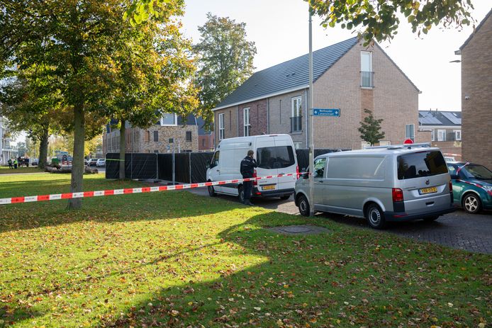 Dode man gevonden in plas bloed in Roosendaal, omgeving zeer ruim ...